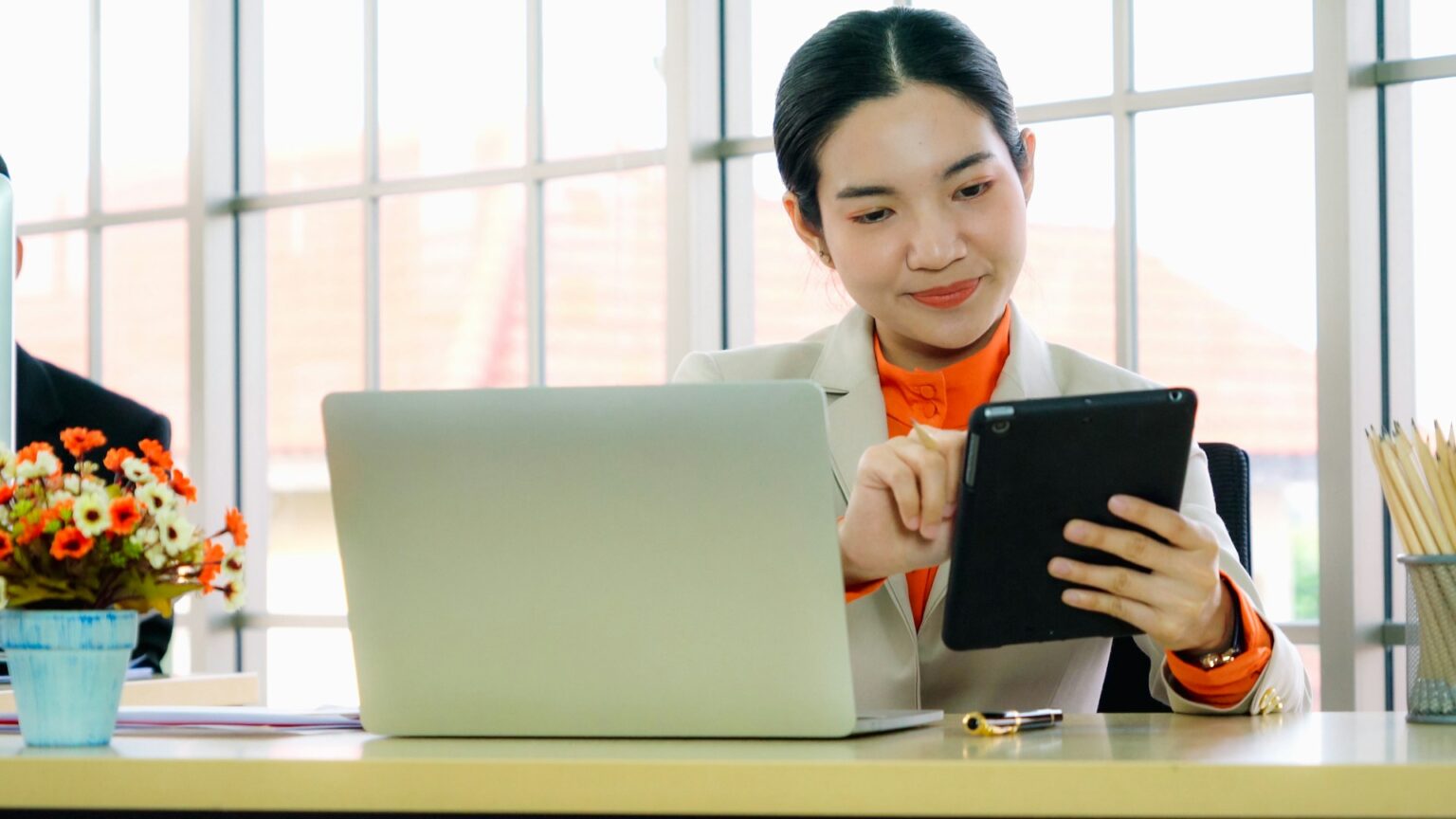 What Does a Real Estate Transaction Coordinator Do? - Basic Property ...